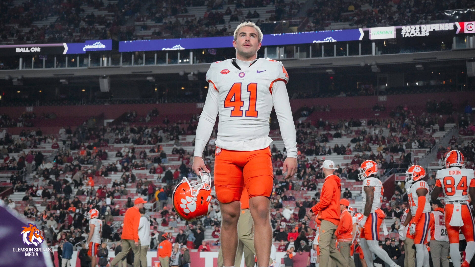 Weitz Out: Clemson’s Unlikely Kicker Becomes Immortal with Legendary ...