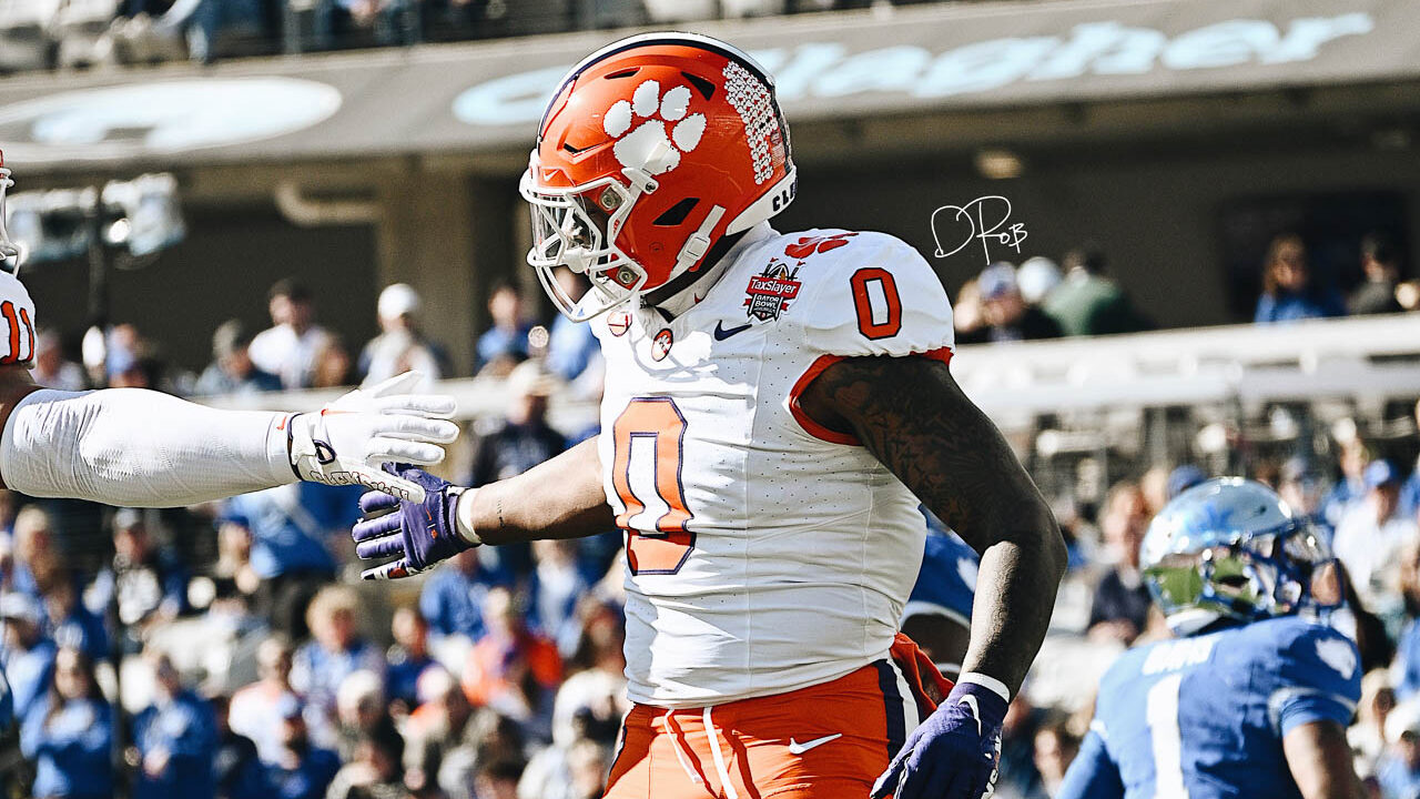 Clemson Linebacker position group ranked No. 1 by PFF analyst - Clemson ...