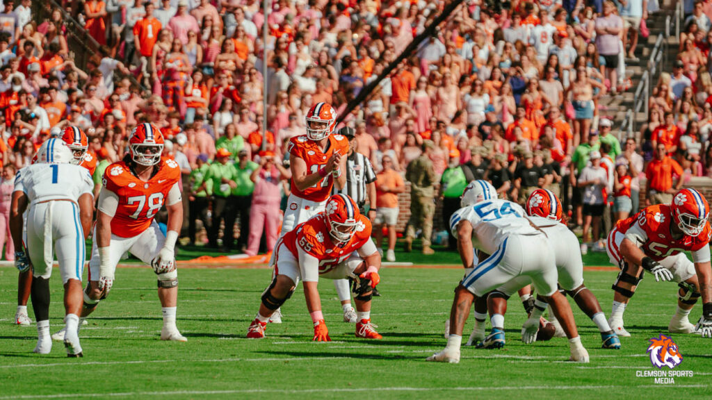 Christopher Vizzina Solid in Debut but Clemson Football Falls to SMU 35 ...